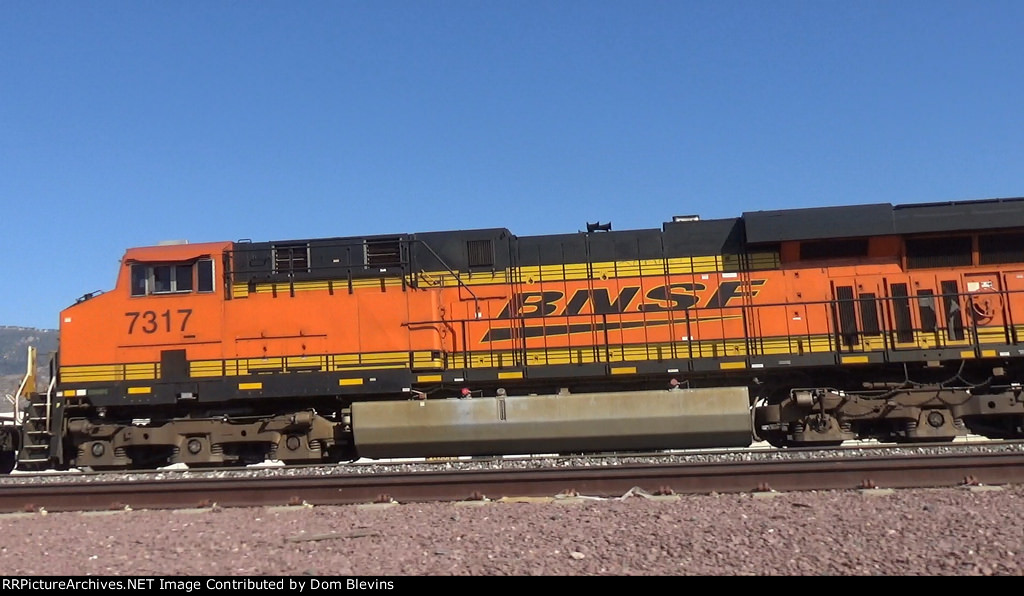 BNSF 7317